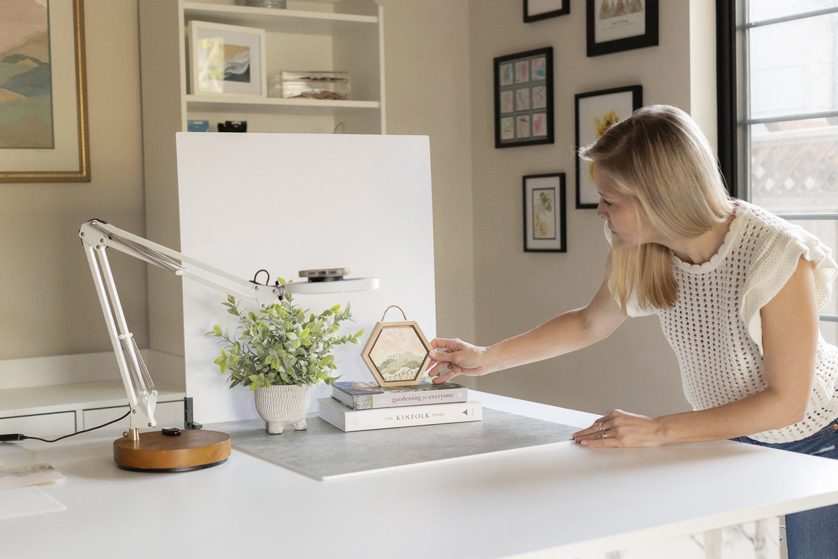 Canvas L-Bracket for SURFACE Backdrops – Canvas Store